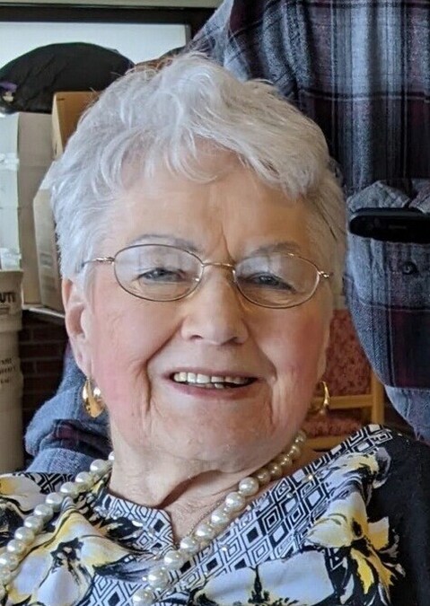 Mary Cecil Obituary - Paden City, WV | Jarvis-Williams Funeral Home